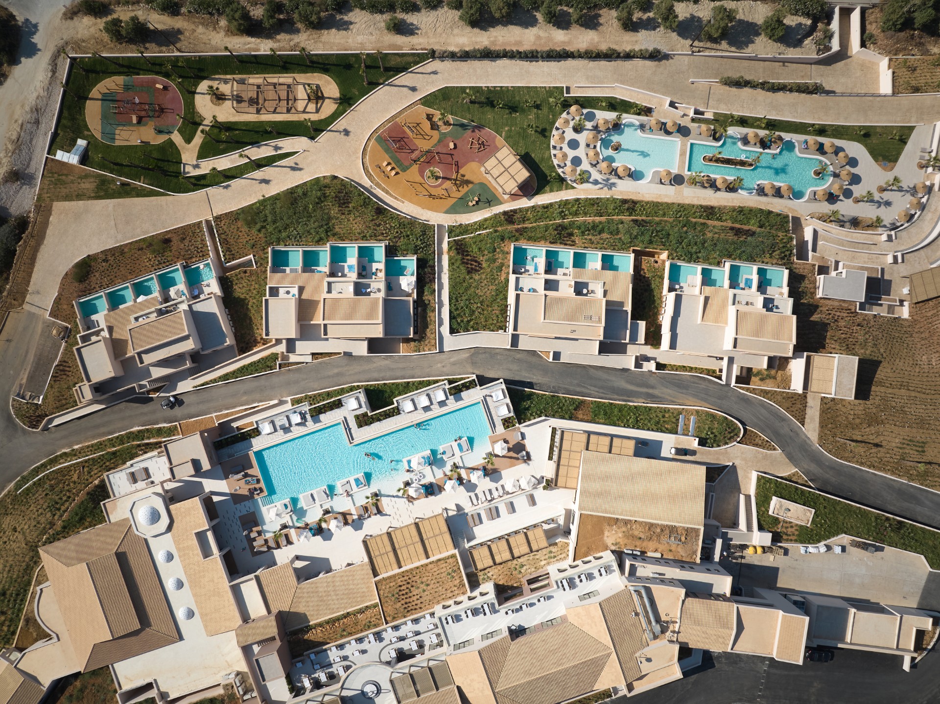 Hotel - Oros Luxury Beach Resort